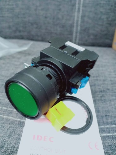IDEC CONTROL UNIT MODEL: HW1L-M1F10QD-G-24V GREEN ราคา 1,700 บาท