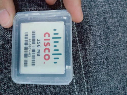 CISCO COMPACT FLASH MEMORY MODEL: 256 MB SSD-C25M-4431 ราคา 2,500 บาท