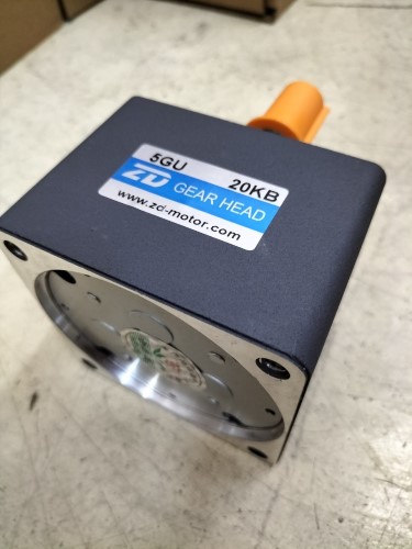 ZD GEAR HEAD MOTOR MODEL : 5GU20KB ราคา 2,850 บาท
