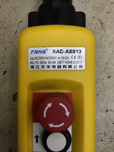 SCHNEIDER XAC-A2813 ราคา 1,450 บาท