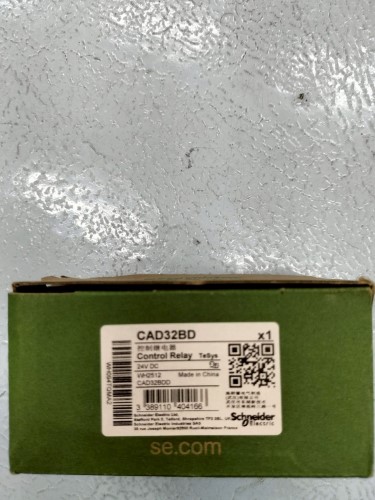 SCHNEIDER MODEL: CAD32BD 24VDC ราคา 760.00 บาท