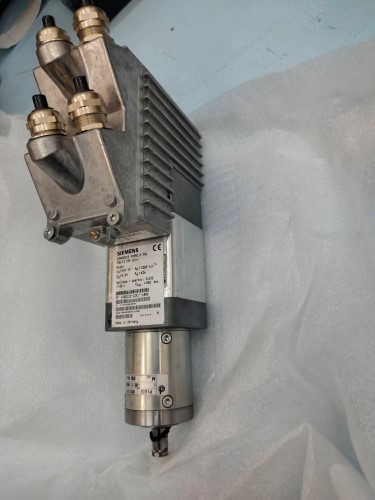 SIEMENS SIMODRIVE POSMO A75W MOTOR SERVO MODEL:6SN2132-1CR11-1BA0 75KW ...