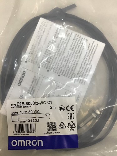 OMRON E2E-S05S12-WC-C1 ราคา 700 บาท