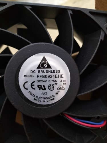 DELTA DC BRUSHLESS FAN MODEL: FFB0924EHE DC24V 0.75A ราคา 590.00 บาท