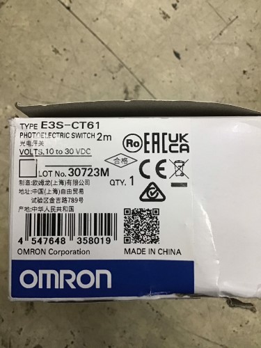 OMRON E3S-CT61 10-30VDC 2M ราคา 4,700 บาท