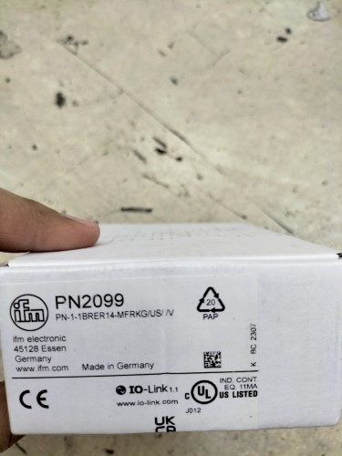 IFM PRESSURE SWITCH SENSOR MODEL: PN2099 4-20MA ราคา 14,112 บาท