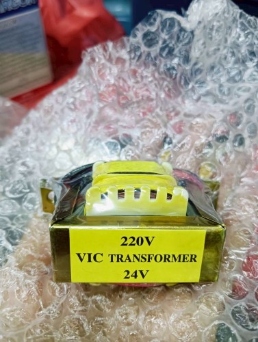 VIC TRANSFORMER หม้อแปลง 220/24V 0.5A ราคา 1,050.00 บาท
