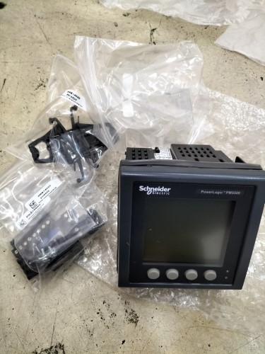 SCHNEIDER POWER LOGIC METER MODEL: PM5560 ราคา 25,623.00 บาท