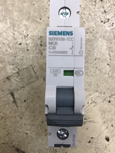 SIEMENS 5SY6106-7CC ราคา 260 บาท