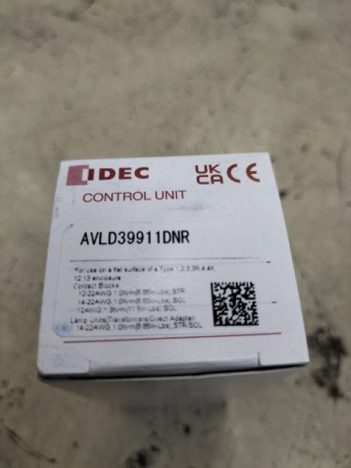 IDEC CONTROL UNIT MODEL: AVLD3911DN-R-24V ราคา 910.00 บาท