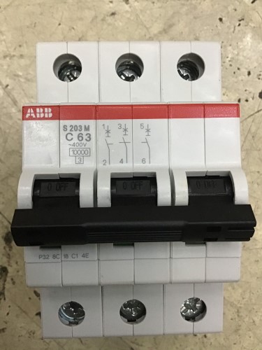 ABB S203M-C63 ราคา 1,576 บาท