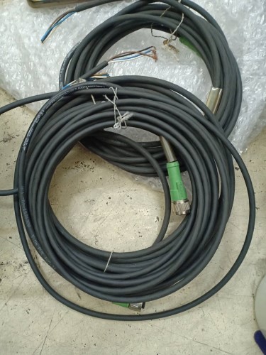 PHOENIX CONTACT LISTED CABLE ASSEMBLIES MODEL: 41VB E221474 VOLTS AMP ...