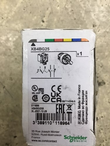 SCHNEIDER XB4BG25 ราคา 478 บาท