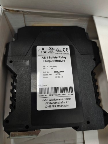 BIHL+WIEDEMANN AS-I SAFETY RELAY OUTPUT MODEL: BWU2045 ราคา 14,800 บาท