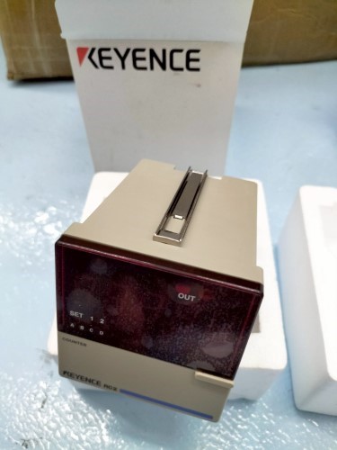 KEYENCE COUNTER MODEL: RC2-21 ราคา 21,000.00 บาท