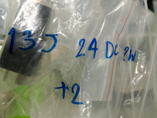 13J 24DC ราคา 100 บาท