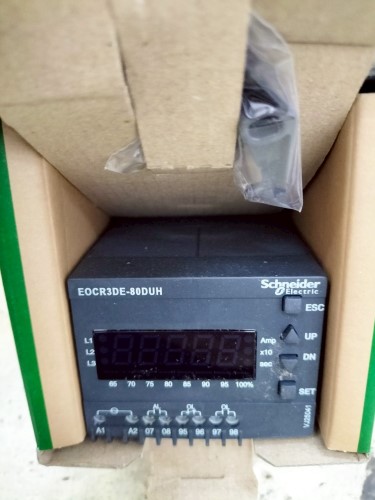 SCHNEIDER MODEL: EOCR3DE-80DUH 5-80A 100-240VAC ราคา 6,624.00 บาท