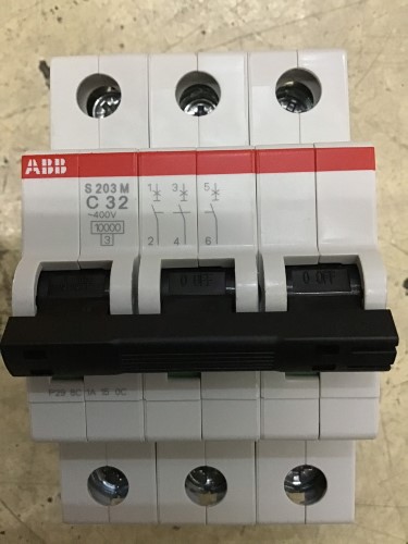 ABB S203M-C32 ราคา 1,120 บาท