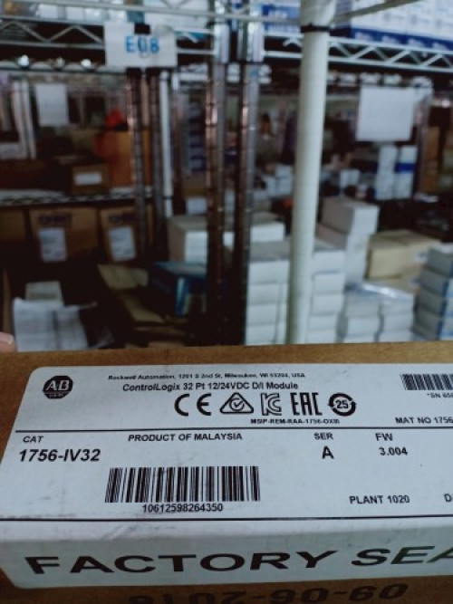 ALLEN-BRADLEY MODEL: 1756-IV32 CONTROLLOGIX 32 PT 12/24VDC D/I MODULE ...