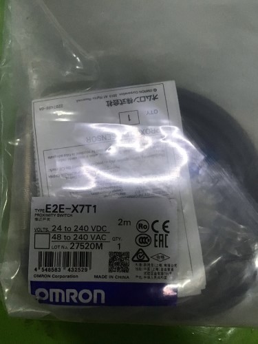 OMRON E2E-X7T1 ราคา 2,880 บาท