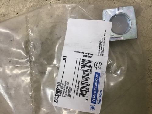 TELEMECANIQUE ZCE21+ZCD21+ZCDEP16 ราคา 1094 บาท