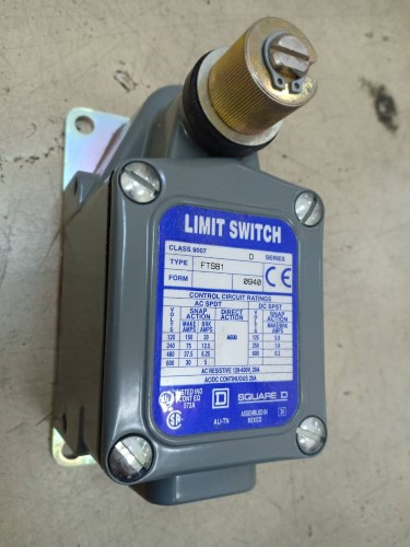 SQUARE D LIMIT SWITCH 9007FTSB1 ราคา 19,800 บาท