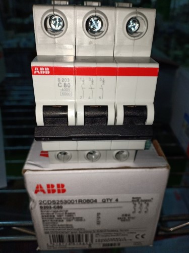 ABB S203-C80 ราคา 1,800 บาท