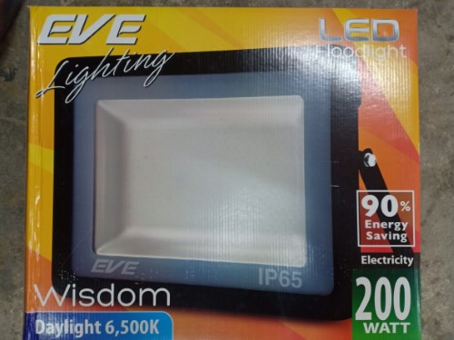 EVE LED Floodlight 200W WISDOM ราคา 1,300 บาท