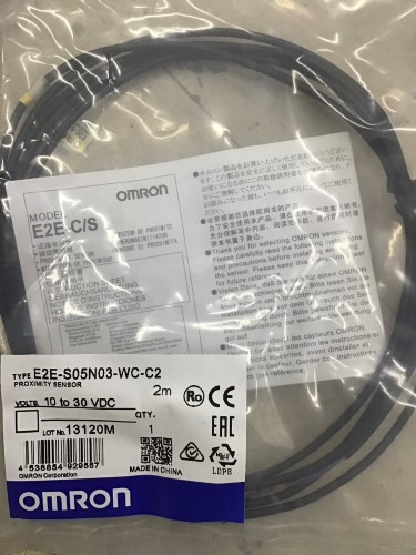 OMRON E2E-S05N03-WC-C2 ราคา 800 บาท