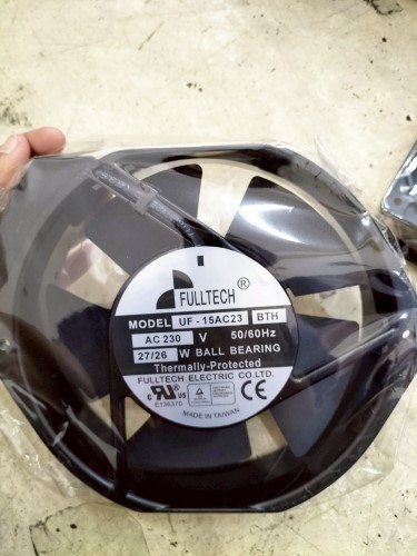 FULLTECH FAN MODEL: UF-15AC23BTH AC230V 27/26W ราคา 1,300 บาท