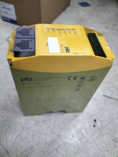 PILZ PNOZ SAFETY RELAY MODEL: 773820 PNOZ MS3P SPEED MONITOR ราคา ...