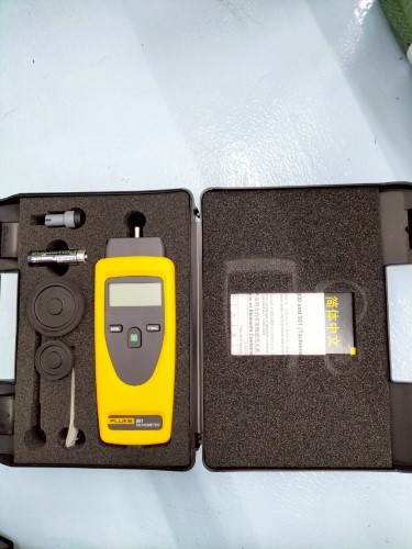 FLUKE 931 DIGITAL HANDHELD TACHOMETER MODEL: FLUKE-931 ราคา 22,000.00 บาท