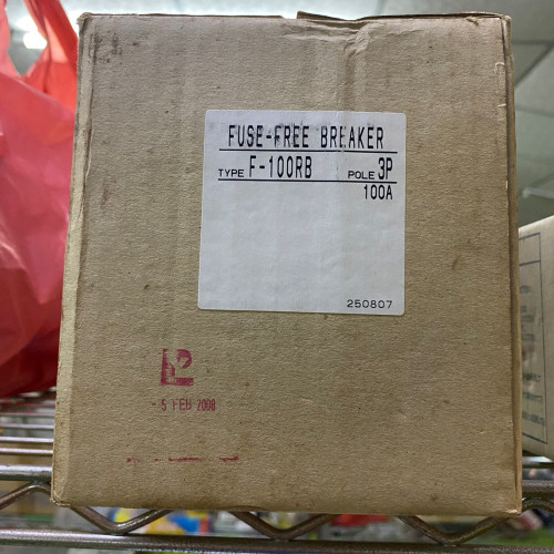 F-100RB 3P 100A ราคา 320 บาท