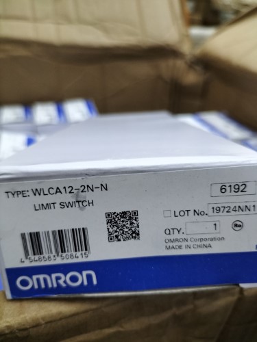 OMRON LIMIT SWITCH MODEL: WLCA12-2N-N ราคา 600 บาท