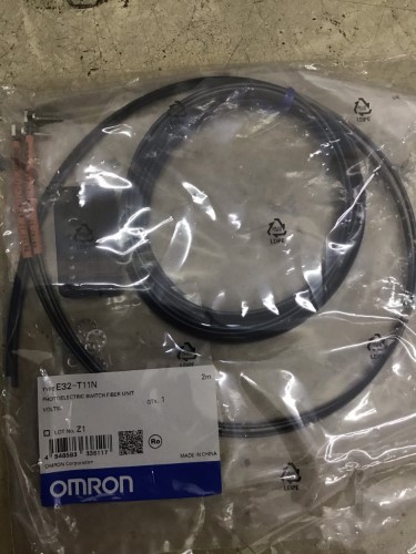 OMRON E32-T11N 2M ราคา 3,055 บาท