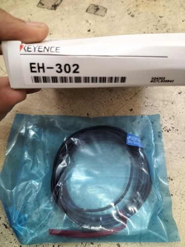 KEYENCE MODEL: EH-302 ราคา 1,400 บาท