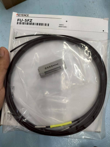 KEYENCE FIBER SENSOR MODEL: FU-5FZ ราคา 1,100.00 บาท