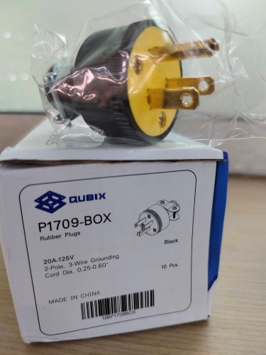 QUBIX P1709-BOX 20A-125V ปลั๊กยางตัวผู้ 3 ขา ราคา 105 บาท