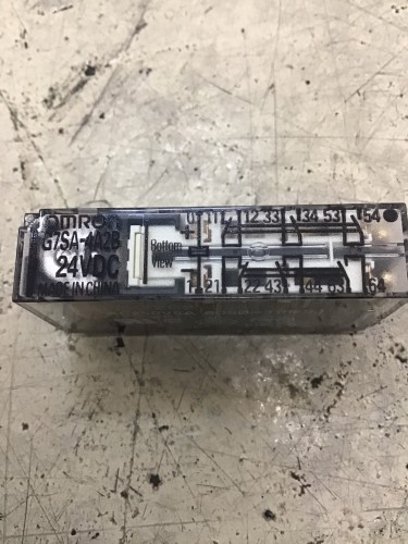 OMRON G7SA-4A2B DC24 ราคา 800 บาท