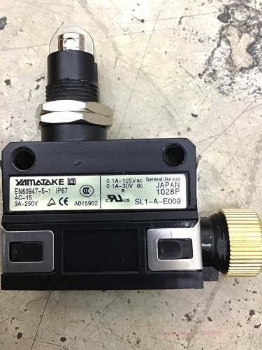 AZBIL YAMATAKE SL1-A-E009 ราคา 1,480 บาท