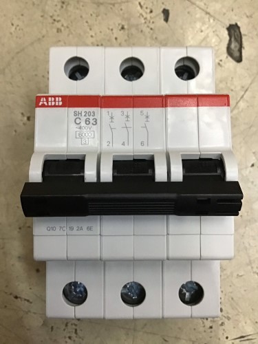 ABB SH203-C63 ราคา 1,334.85 บาท