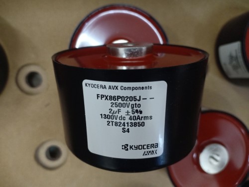 KYOCERA AVX CAPACITOR TPC 2UF FPX86P0205J ราคา 5,532.80 บาท