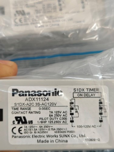 PANASONIC TIMER MODEL: ADX11124 S1DX-A2C 3S-AC 120V ราคา 6,800 บาท