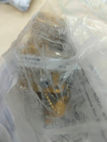 JOHNSON CONTROLS 2-WAY BRASS BALL VALVE 1/2" JCT PN40 1/2" ราคา 2,250 บาท