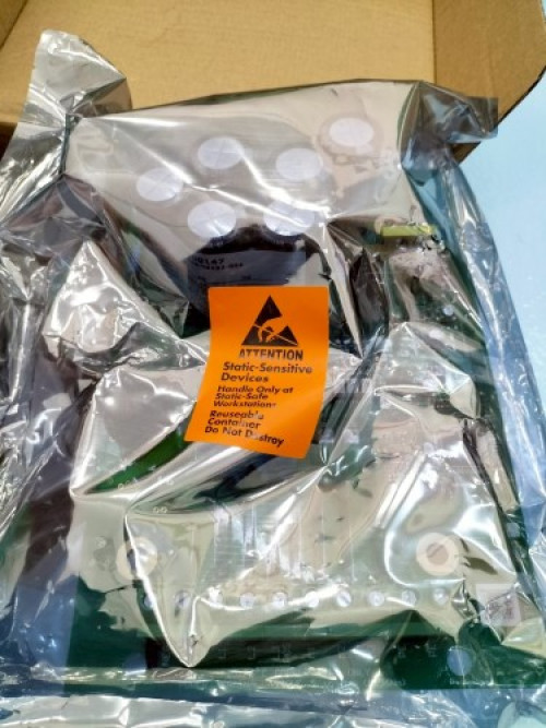 YORK OIL PUMP DRIVER BOARD MODEL: 024-36133-002 380-575V +/- 10% 50 ...