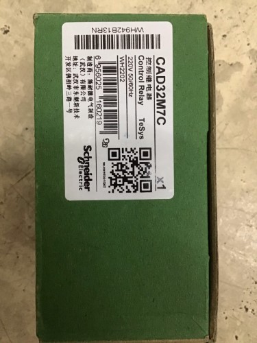 SCHNEIDER CAD-32M7 ราคา 400 บาท