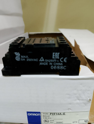 PYF14A-E OMRON ราคา 50 บาท
