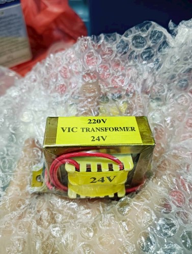 VIC TRANSFORMER หม้อแปลง 220/24V 0.5A ราคา 1,050.00 บาท