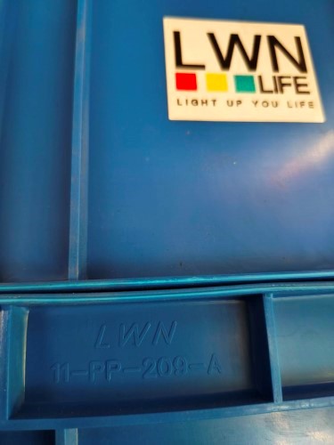 LWN LIFE ลังพลาสติกทึบ กล่องพลาสติก รุ่น 209-A สีน้ำเงิน ราคา 190 บาท