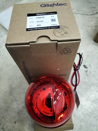 QLIGHTEC S100R-BZ-24-R RED ราคา 950 บาท